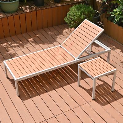 China "Outdoor Waterproof Sun-Resistant Recliner Chair – Portable Lounge Chair for Patio, Poolside, Beach, Garden, or Villa Use" for sale