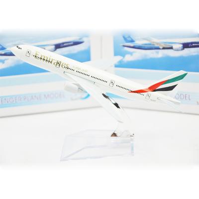 China Liga de zinco e pinte os jogos modelo dos aviões 150 * 150 * 100MM para a coleção à venda