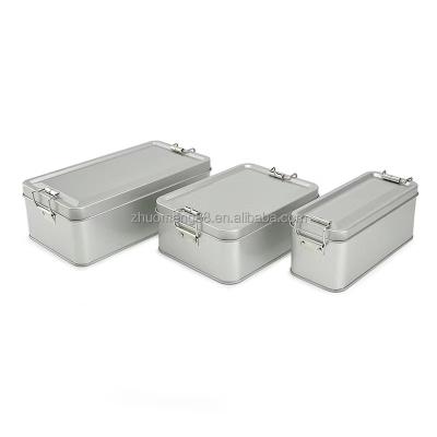 China Spot Lock Pastry Cake Tin Cans with Silver Buckle Candy Jar Pulley Buckle Box for sale