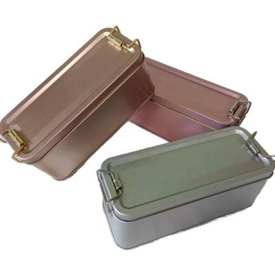 China Lockable Pastry Cake Tin Cans Silver Buckle Candy Metal Sliding Buckle Pineapple Cake Box for sale