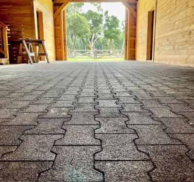 China Environment Friendly Carpet Granules Orange / Blue Floor Granules For Horse Stable for sale