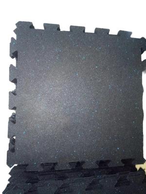 China 980*980mm Puzzle Gym Floor Tiles 15mm / 20mm Composite Rubber Flooring for sale