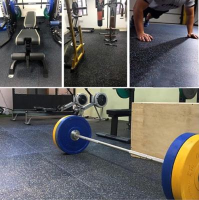 Cina Piastrelle per pavimenti di gomma per palestra in vendita