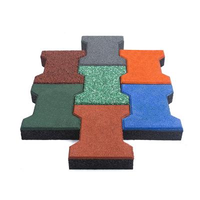 China Eco-Friendly Interlocking Horse Stall Mats with 60-70 ShoreA Hardness and 1.5g/cm3 Density Made from EPDM Granules for sale