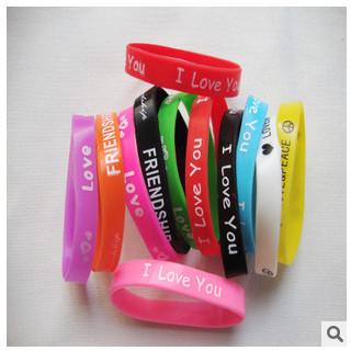 China Compact Printed Silicone Wristbands Bracelets Memorable Custom Rubber Bracelets for sale