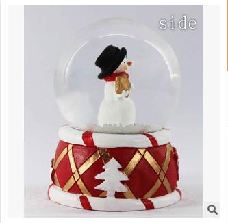 Quality Featival Party Gifts Glass Christmas Snow Globe Fashionable High Memorability for sale