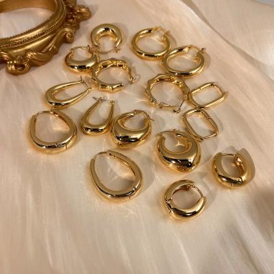Cina INS Net Rosso Popolari Orecchini Rame Dorato Orecchini Geometrici Moda Orecchini Esagerati Per Donne in vendita