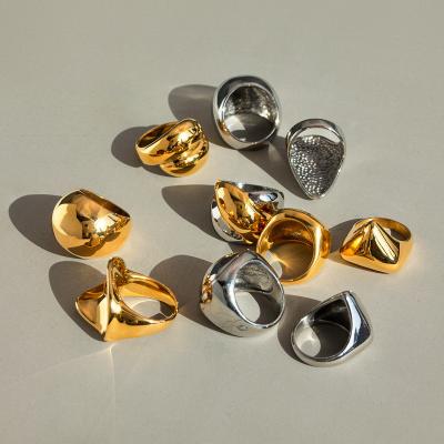 Cina New Chunky Rings Real Gold Waterproof Non Tarnish Chunky Stainless Steel Big 18K Gold Nugget Rings in vendita