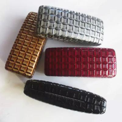 China Fashionable glasses cases with solid design for sale