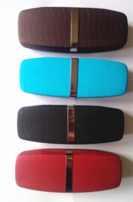 China Hot selling glasses cases with metal band in center for sale