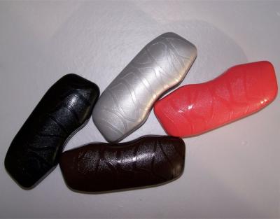 China Hot selling glasses cases with solid colored leather for sale