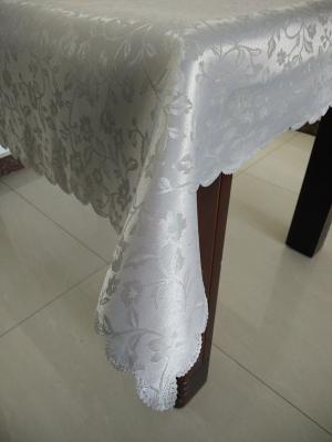 China Hot selling products-100% Polyester Jacquard table cloth with flower design for sale