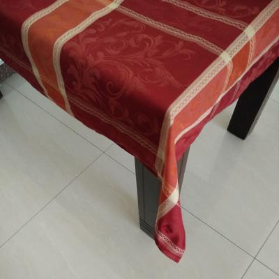 China Hot selling products-100% Polyester Jacquard table cloth for sale