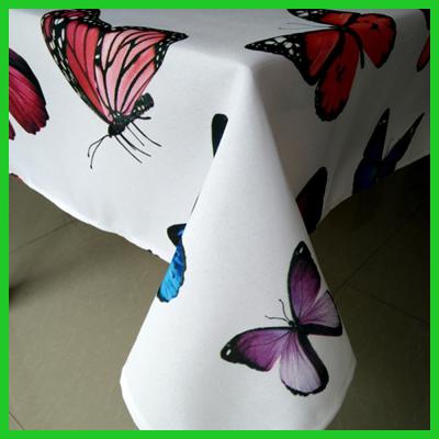 China Hot selling four seasonal100% Polyester printed flower tablecloth made in BSCI audit China factory with small MOQ for sale