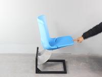 China Auto Tip-Up HDPE Plastic Foldable Stadium Chair 500mm Center Arena Seating for sale