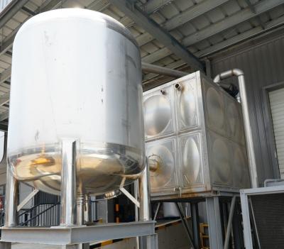 Cina Torre di raffreddamento avanzata per la produzione di preforme PET per sistemi di stampaggio a iniezione di preforme PET in vendita