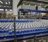 China Adjustable Bottle Buffer 42000 BPH for Bottled Water Production Line Efficient Flow Control for sale