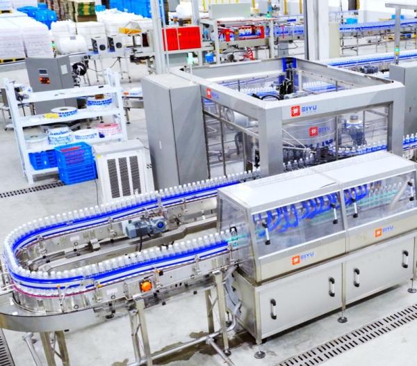 Quality Energy-Saving Automated PET Bottle Filling Machine 380V/50Hz Power Supply for sale