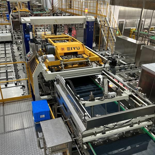 Quality Automatic Juice Drinking Water Packing Machine Loading And Unloading Cage System for sale