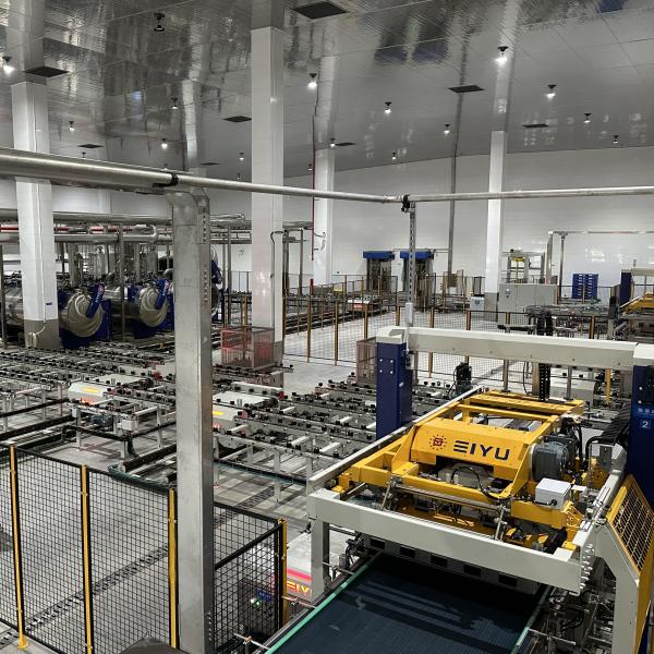 Quality Fully Automatic Cage Trolley Conveyor Belt System For Glass Plastic Bottles for sale