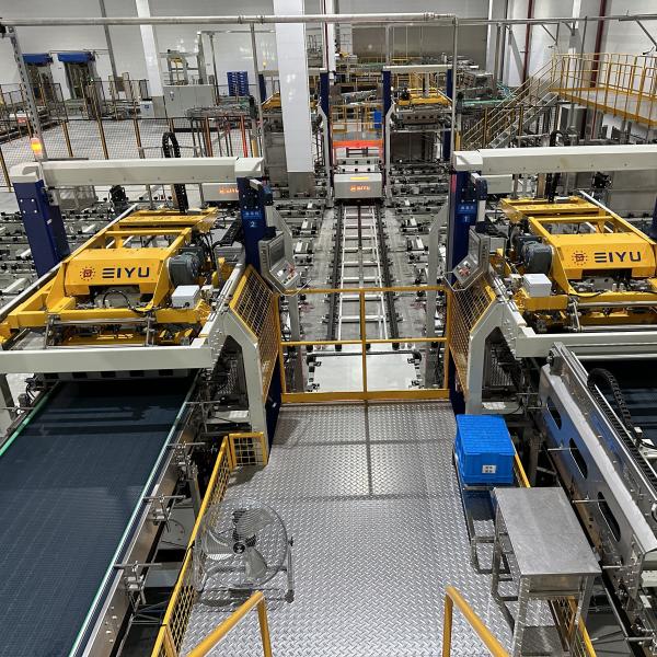 Quality Fully Automatic Cage Trolley Conveyor Belt System For Glass Plastic Bottles for sale