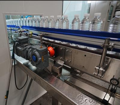China Máquina de tapa de botellas de plástico de PET PLC en venta