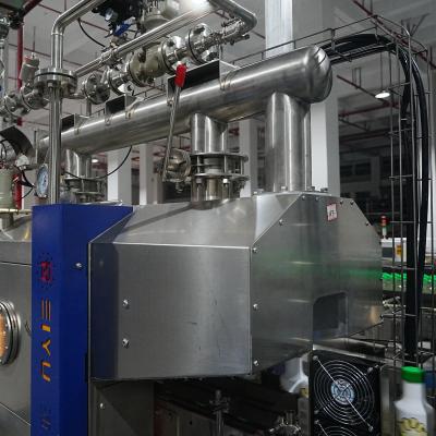 China Automatic Single Head Sleeving Machine 42000 BPH for Bottles for sale