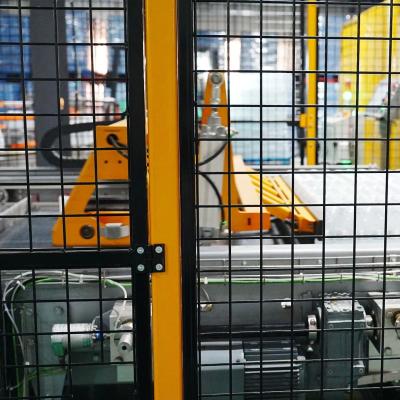 China 12,000 Bph Full Automatic Bottled Water Packaging Line with 6000-72000bph Capacity and 100-2000ml Applicable Container Volume for sale