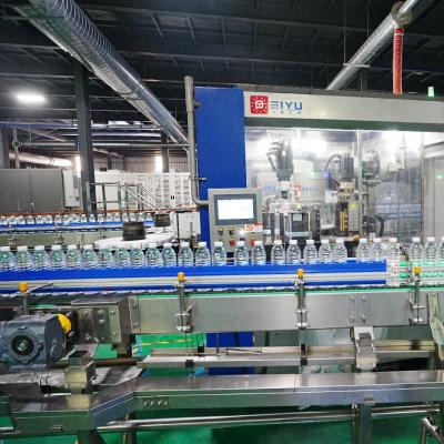 China Full Automatic Bottled Water Production Line with Pre-treatment System and Blowing Filling Capping All in One Machine for sale