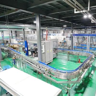 China Automatic Hot Melt Glue Labeling Machine with 3300*3600*2500 mm Dimension for D.50-104mm H 140-325mm Containers and 38kw Power for sale