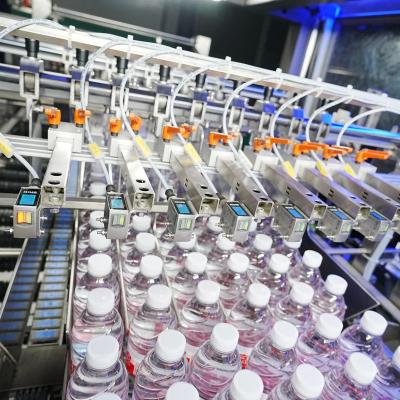 China Automatic PE Shrink Film Wrapping Machine with 380V/50Hz Power and 35kW Main Machine Power for Efficient Packaging for sale