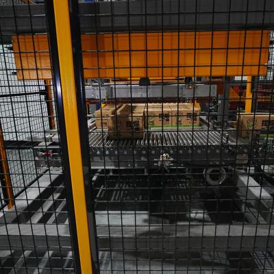 China Fully Automatic Robotic Single Column Palletizer for Boxes Unloading for sale