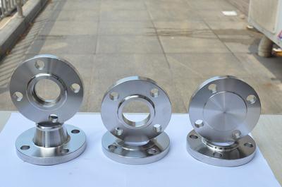 China Gesmede ANSI B16.5 van de Staalflens ANSI B16.47 Misstap op Lap Joint Bind Socket Welding-Hals Te koop