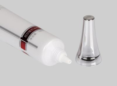Cina i tubi cosmetici su ordinazione di 10-30ml D22mm osservano i tubi cosmetici vuoti di plastica crema di compressione con l'ugello in vendita