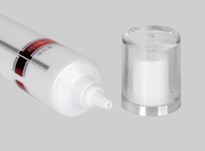Cina Metropolitana molle di plastica liquida del fondamento D22mm 10-30ml dei tubi cosmetici su ordinazione lunghi dell'ugello con la vite sul cappuccio in vendita