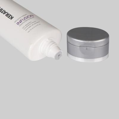 Cina Metropolitana di plastica cosmetica D40mm 60-120ml della lozione della protezione solare con Flip Cap in vendita