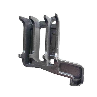 Cina Chassis Parti in ghisa Piastra di base per bulloni a U Camion a blocco di bilancia in vendita