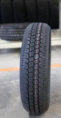 中国 155/12LT 165/70R13 175/70R14LT の乗用車は小型 van tire 放射状のゴム製車のタイヤを疲れさせます 販売のため