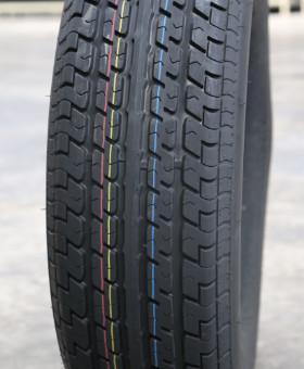 中国 ST175/80R13 ST205/75R14 ST215/75R14 の乗用車は ST の連続タイヤ放射状のゴム製車のタイヤを疲れさせます 販売のため