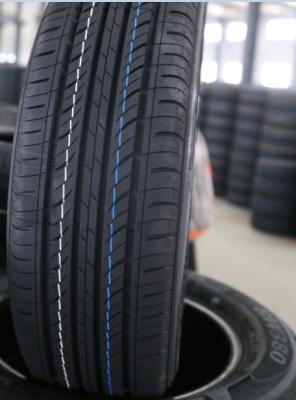 中国 185/60R14 185/70R14 の自動車タイヤ PCR はチューブレス放射状のもののタイヤのゴム製タイヤの乗用車のタイヤを疲れさせます 販売のため