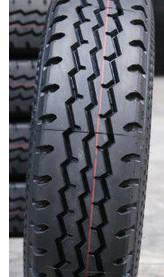 Cina le gomme di gomma di 8.25R16LT 18PR tutto il pneumatico d'acciaio TBR del camion della strada del terreno e del veicolo leggero delle gomme 100% del bus si stanca in vendita