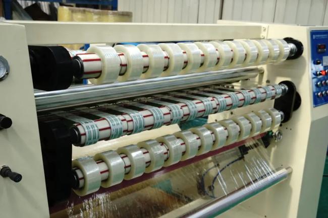 Transparent BOPP Packing Jumbo Roll Tape Slitting Machine