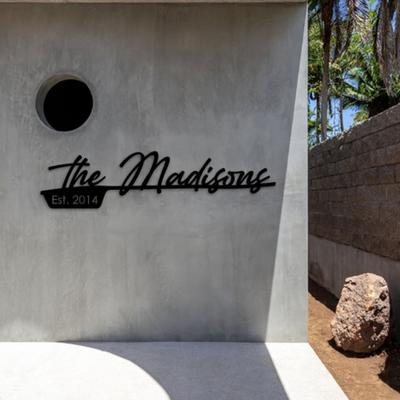 China Custom Modern Outdoor Metal Letter Sign Weatherproof 3D Letters for Building Facade and Business Signage for sale