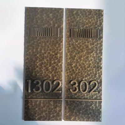China Modern Custom Design Distressed Heavy Duty Forged Brass Solid Letter Plaque&Sign with UV Printing for Hotel for sale