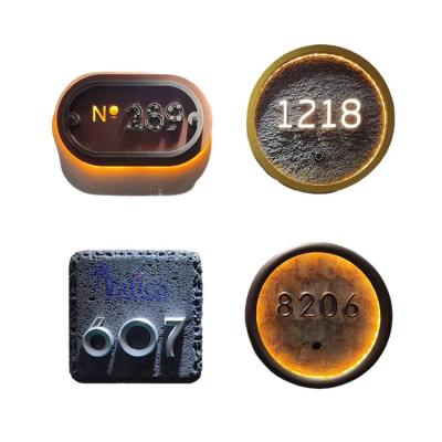 China Brass Aluminium Metal Signage Custom Design UV Printing Engraving Wayfinding Signage All Sizes Hotel Door Room Number Sign Metal for sale