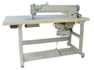 China Long Arm Compound Feed Heavy Duty Lockstitch Sewing Machine FX4620 for sale