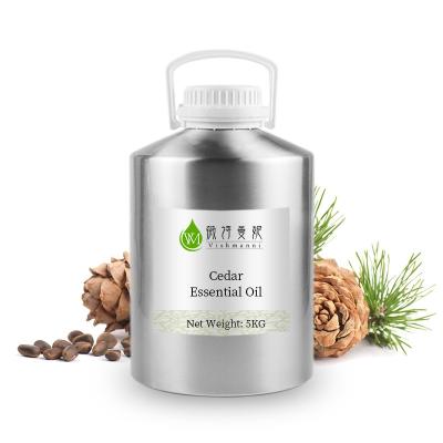 China CAS 8000-27-9 Bulk5kg Organisch Cedar Essential Oil voor Acne Belemmerde Poriën Te koop