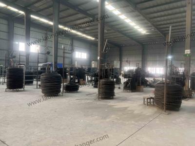 China Galvanized Wire Dry Cleaning Hanger in 16/18 Inches Width for Fast and Effective Results for sale