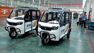 China electric car Three-wheel electric sedan Electric car three wheels for sale