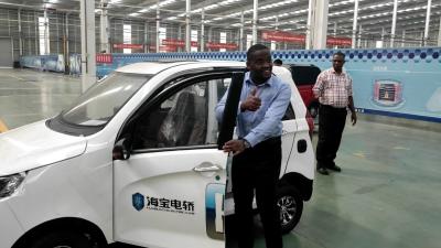 China new energy electric car with four wheels for sale